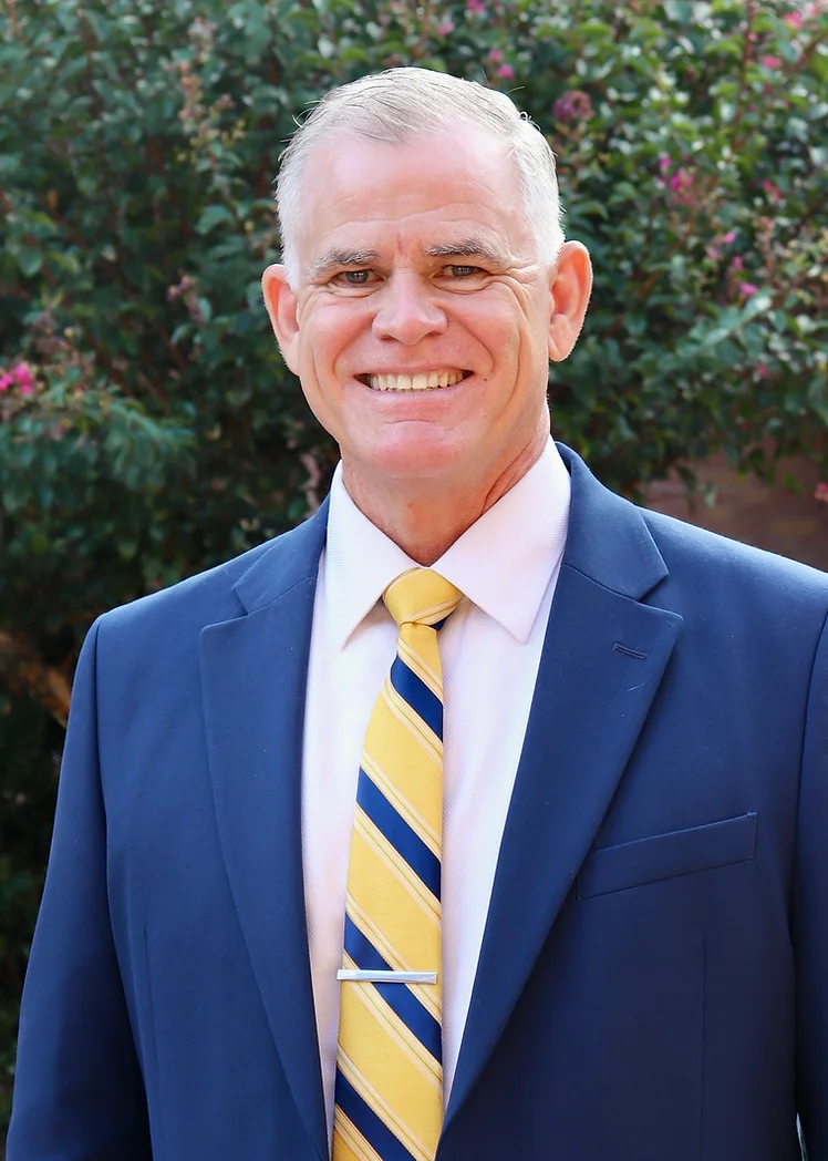 Meet the St. John Team | Faculty & Staff at St. John School